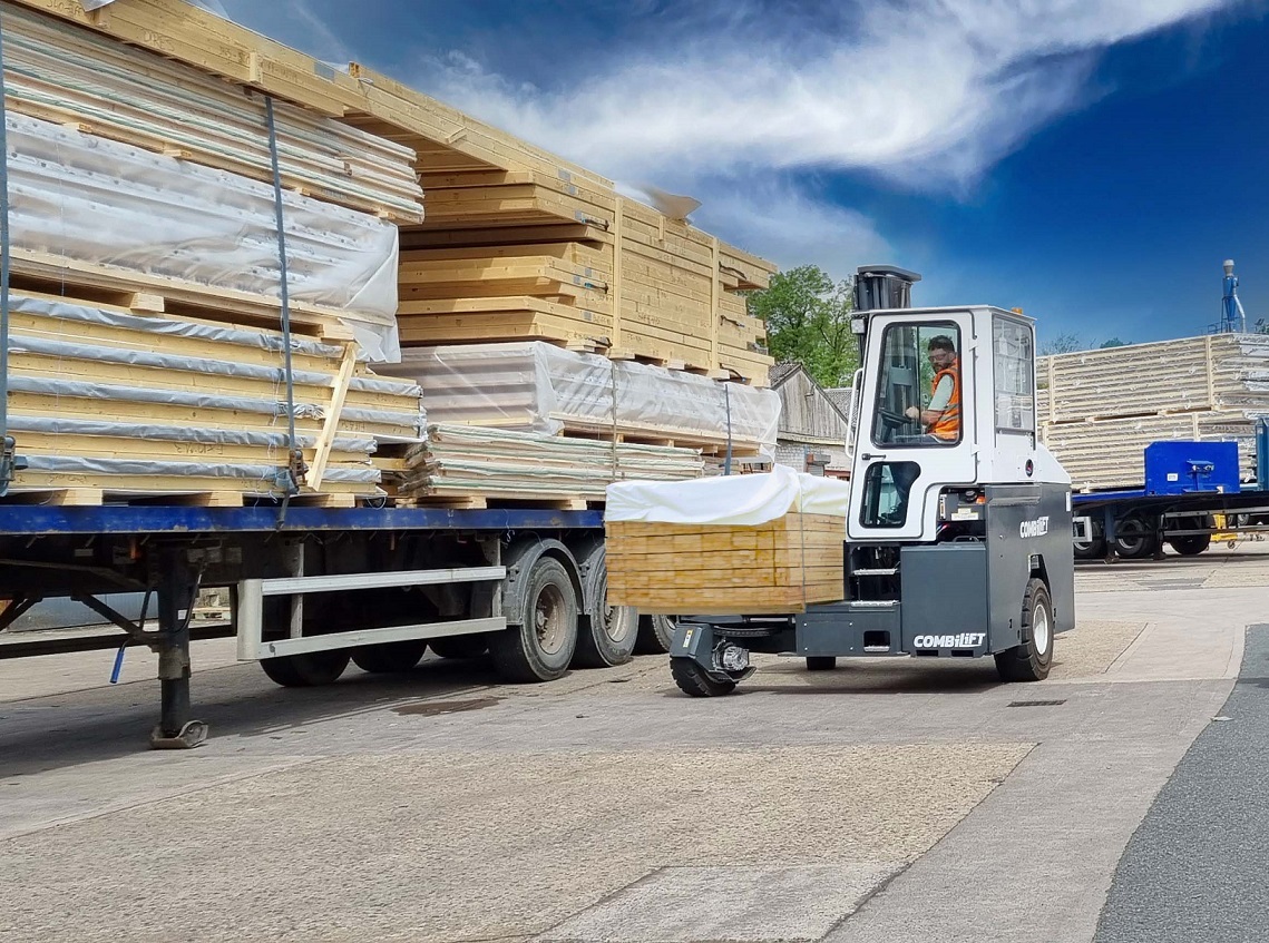 Combilift C Series Multi-Directional Forklift - Easy Street